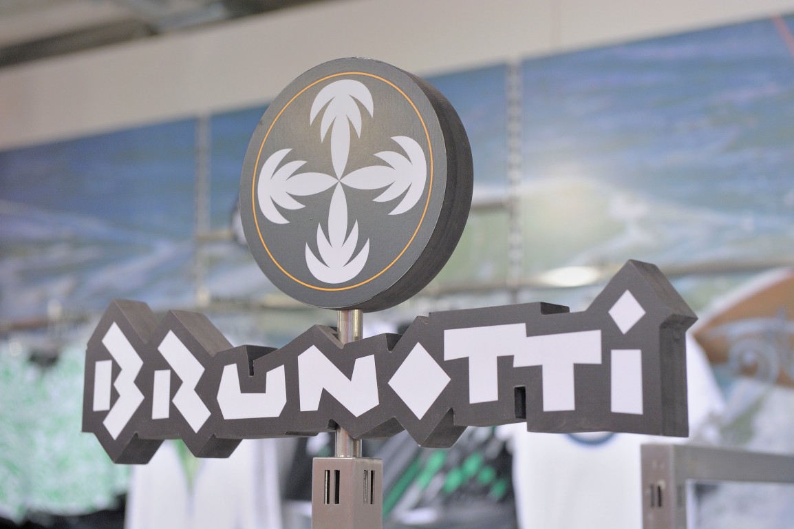 Persbericht: Ontwerp en inrichting sportwinkel Brunotti